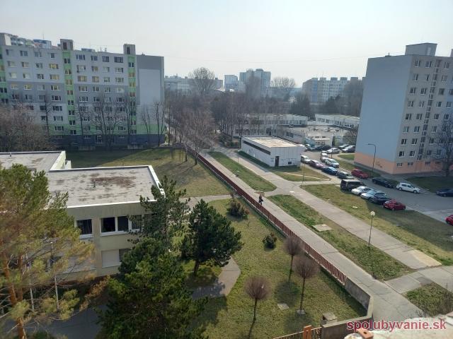 Prenájom bytu spolubývanie Bratislava - Petržalka Bratislava V