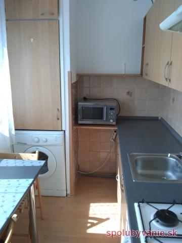 Prenájom bytu spolubývanie Bratislava - Podunajské Biskupice Bratislava II